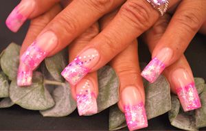 Cayman Nail Salon : Eva's Nail Care